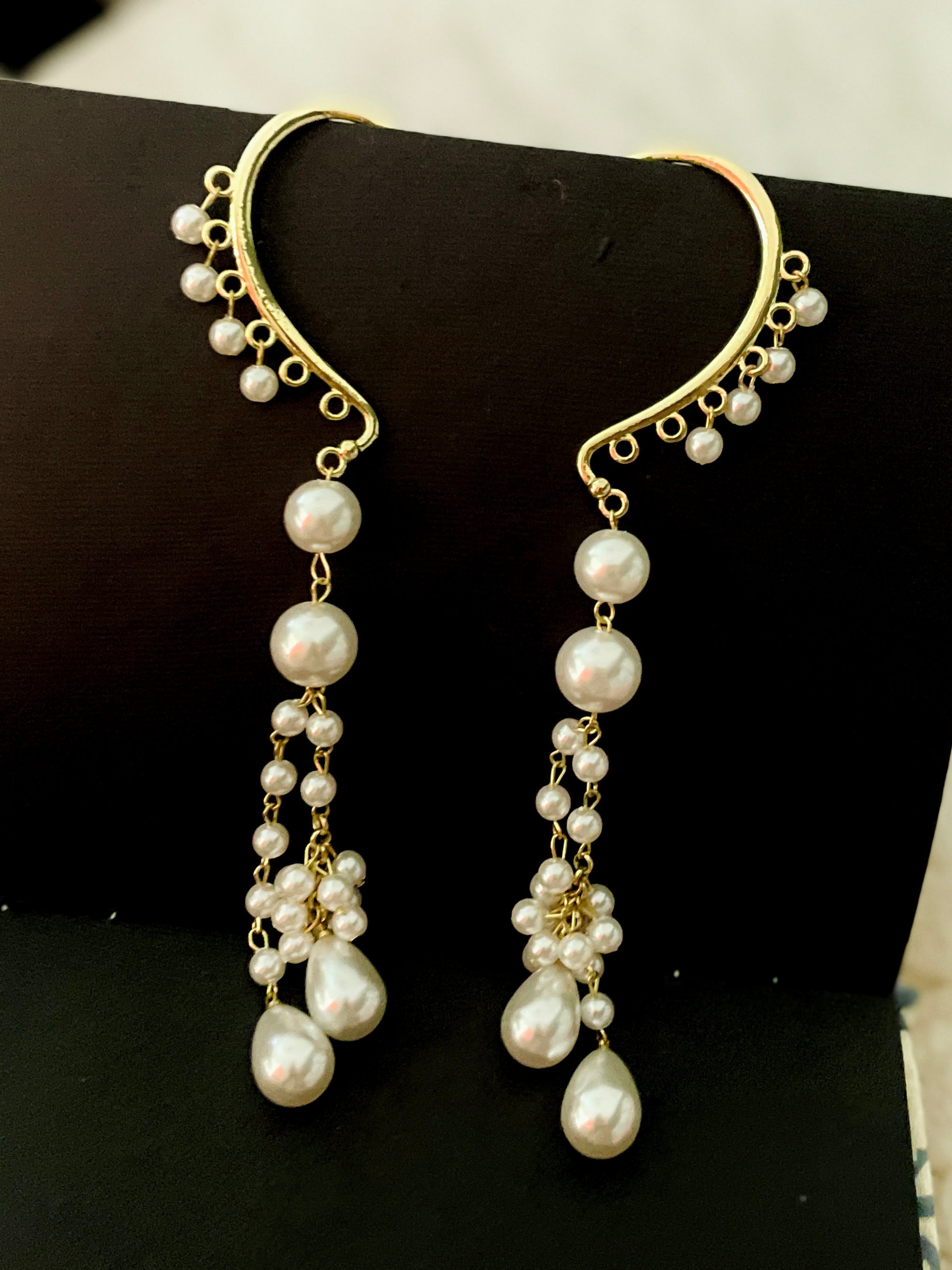 Bold Ear Pearl Cuffs – Desi Closet